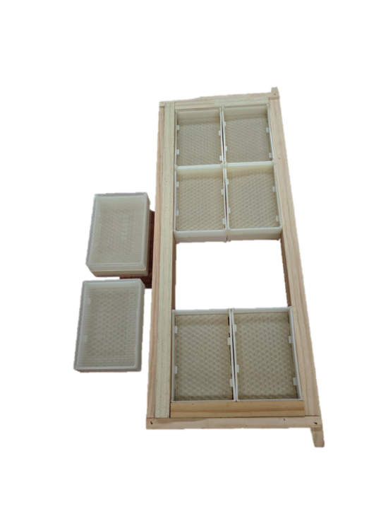 HiveWorld Comb Honey System - Hive World 3/4 Depth Comb Section